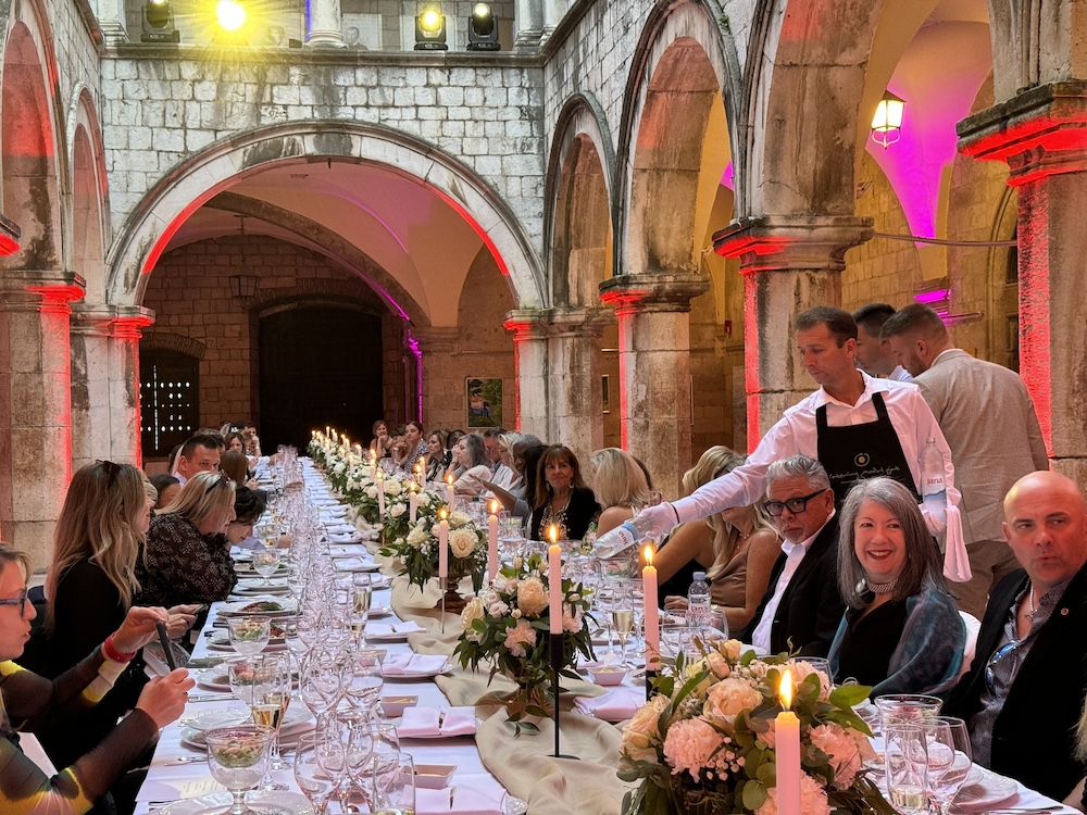 Last Spots Available On Friends & Family Departures